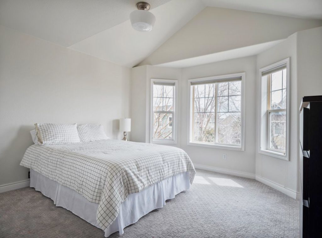 Benjamin Moore Classic Gray (OC-23) Paint Color Review Classic Gray