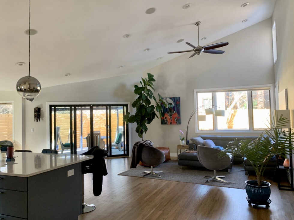 Benjamin Moore Balboa Mist Color Review