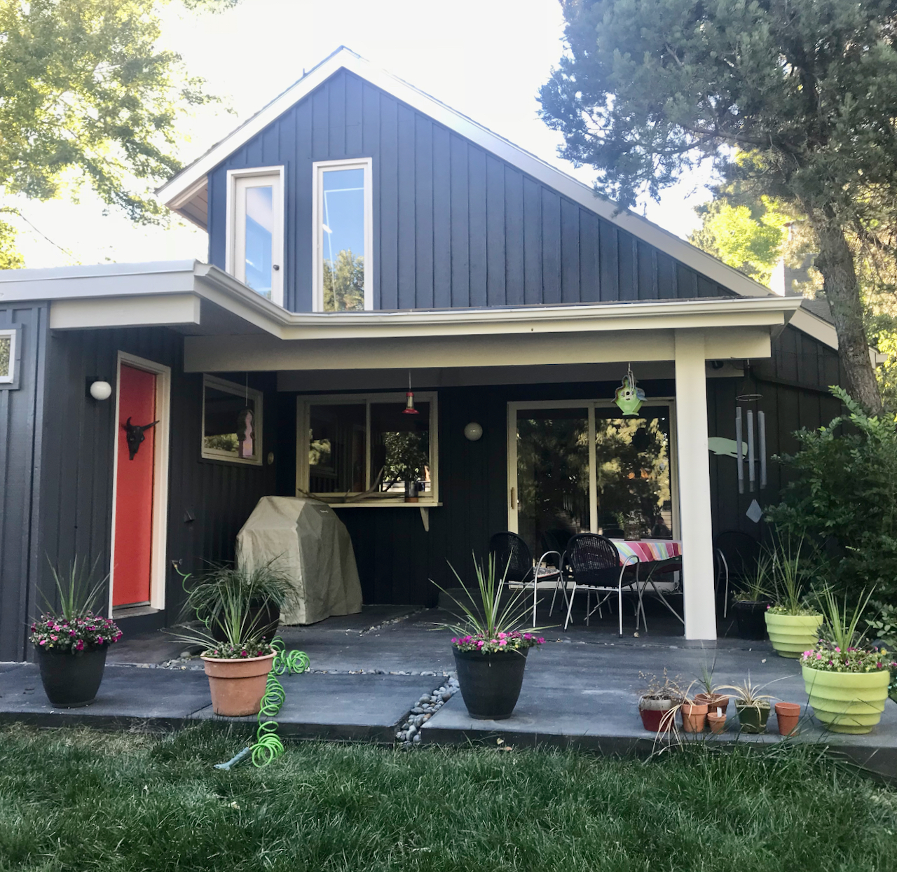 22 Best Front Door Colors (& How to Pick Them) - Color Concierge