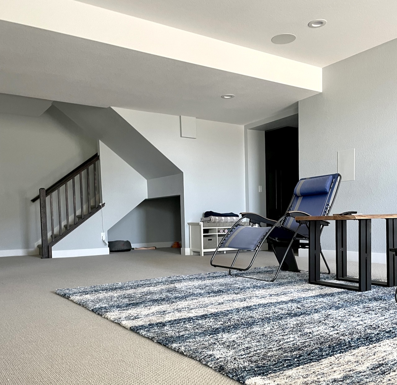 Benjamin Moore Pebble Beach 1597 Review | Color Concierge