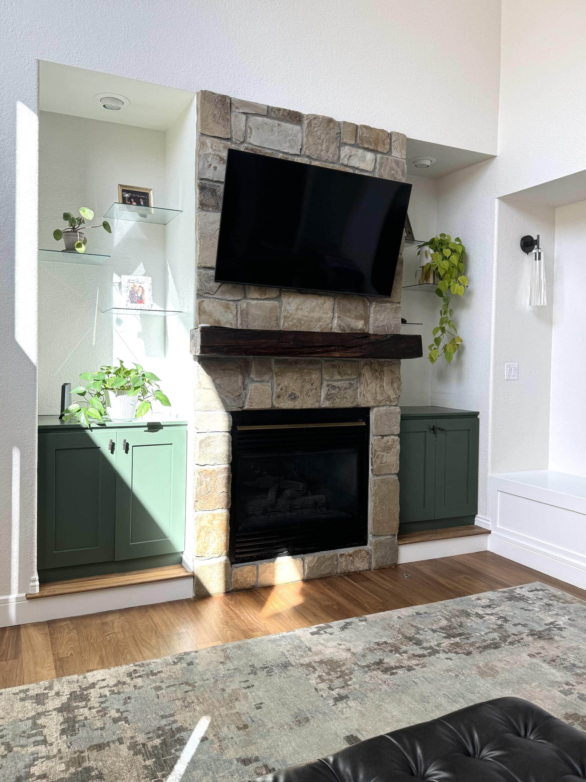 Sherwin-Williams Pearly White Color Palette - Color Concierge