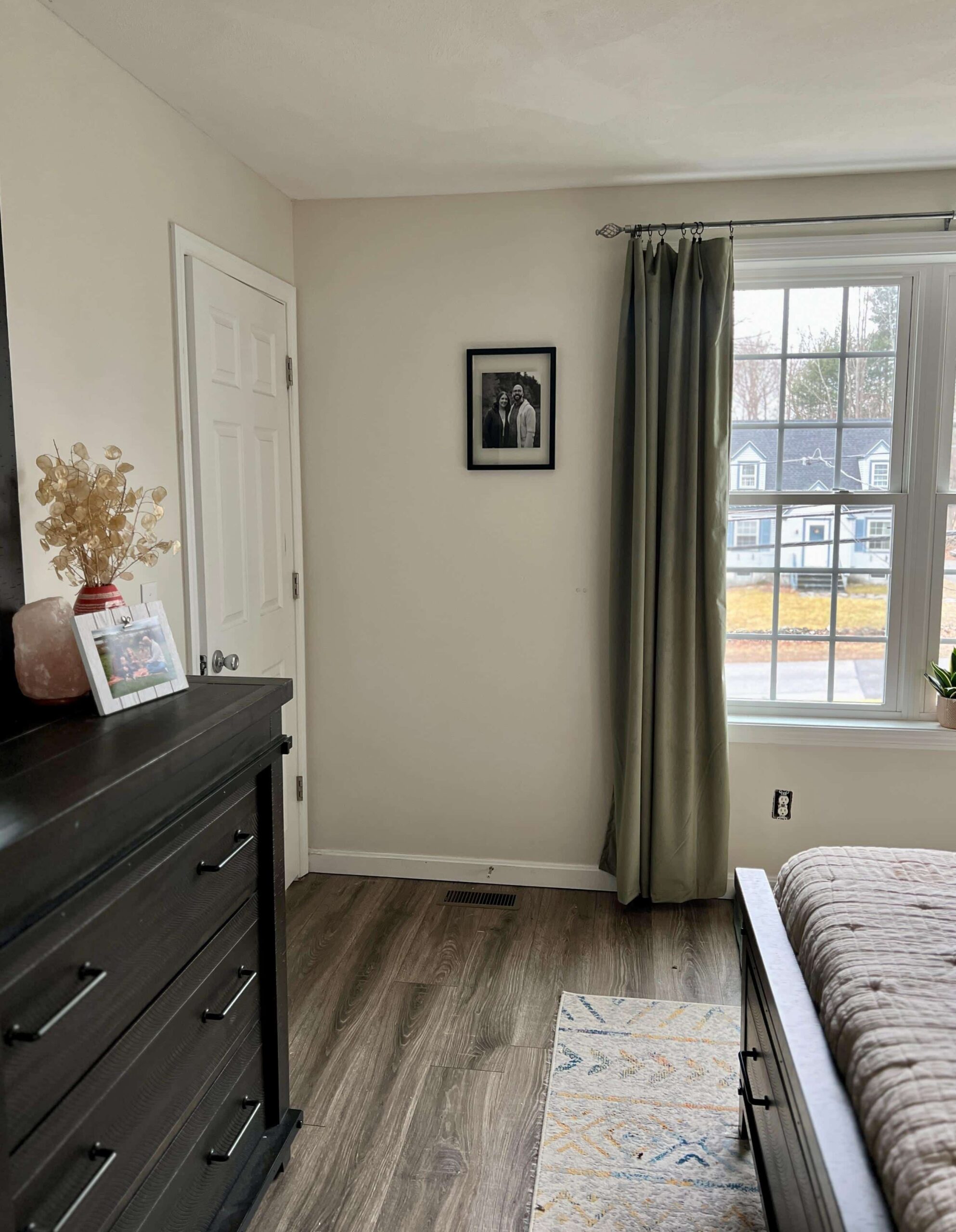 Sherwin-Williams White Duck Color Review - Color Concierge