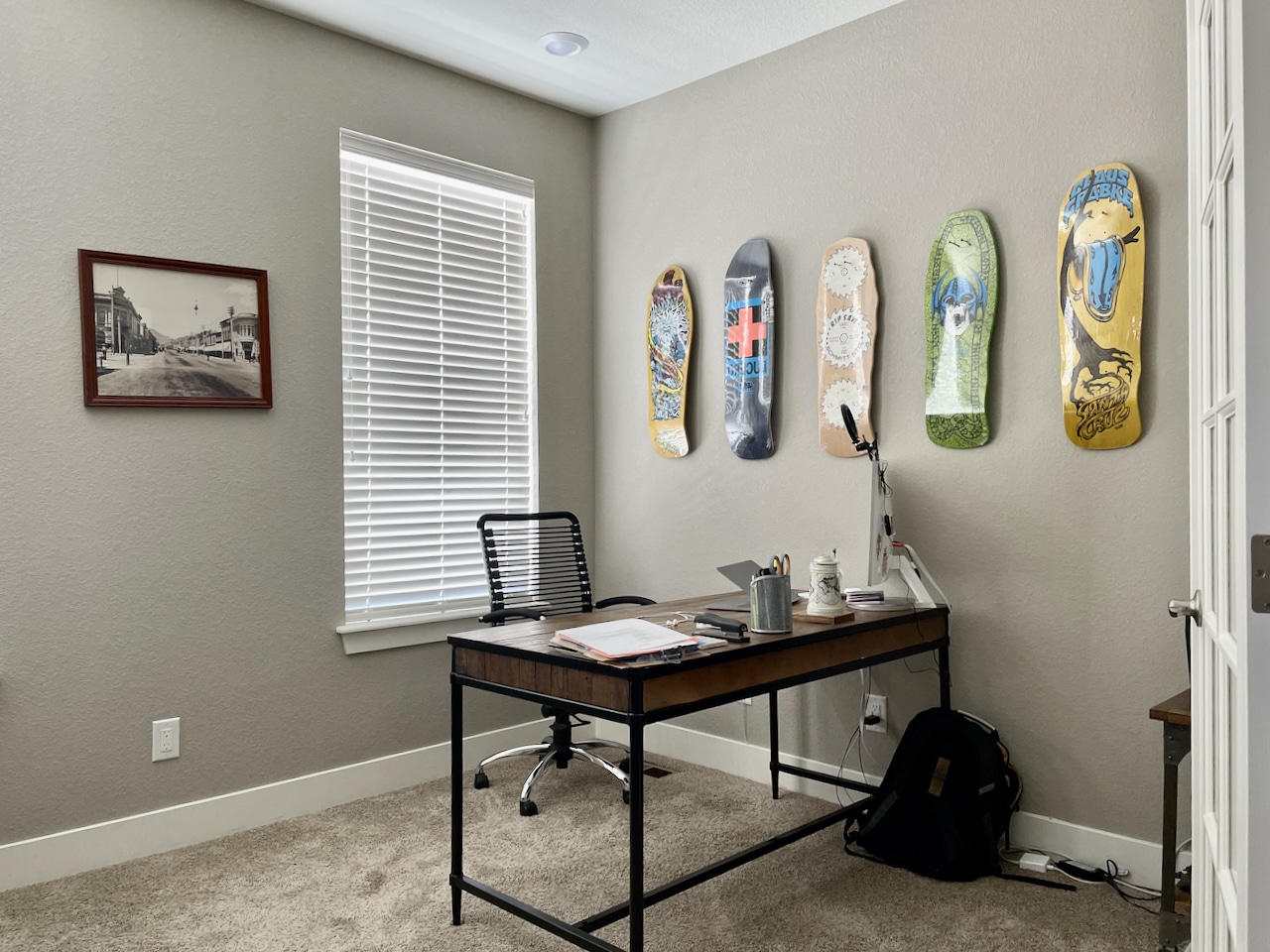 Sherwin-Williams Amazing Gray Color Review - Color Concierge