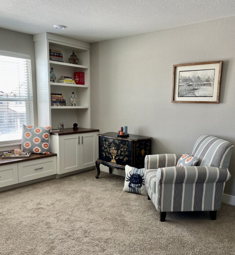 Sherwin-Williams Amazing Gray Color Review - Color Concierge