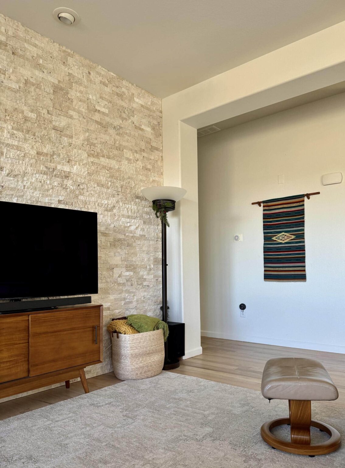 Sherwin-Williams Alabaster (SW 7008) Review | Color Concierge