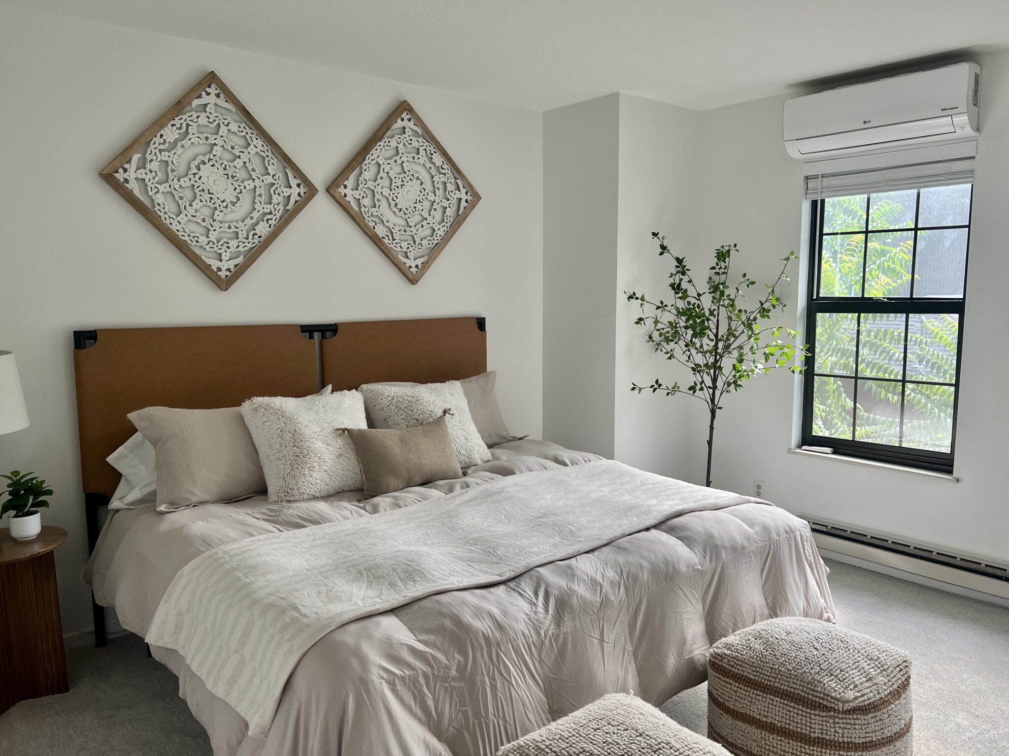 Benjamin Moore Oxford White Color Review - Color Concierge