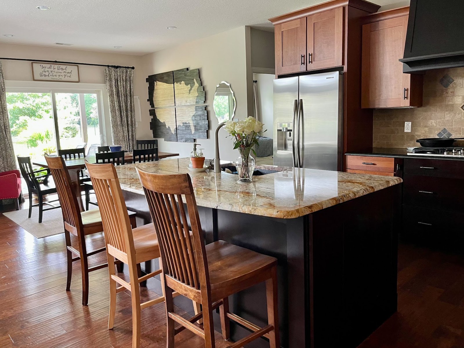 Sherwin-Williams Natural Linen Color Review - Color Concierge